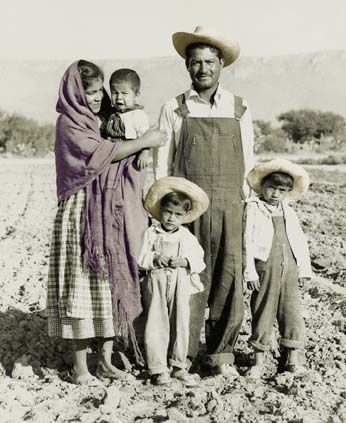 The Nostalgia Behind Huaraches – Espiritu